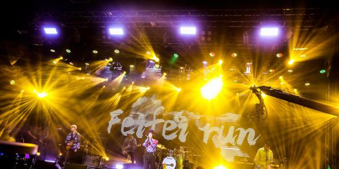 TME live举办释放摇滚派对 携《乐夏2》三支乐队告别2020夏季_手机新浪网