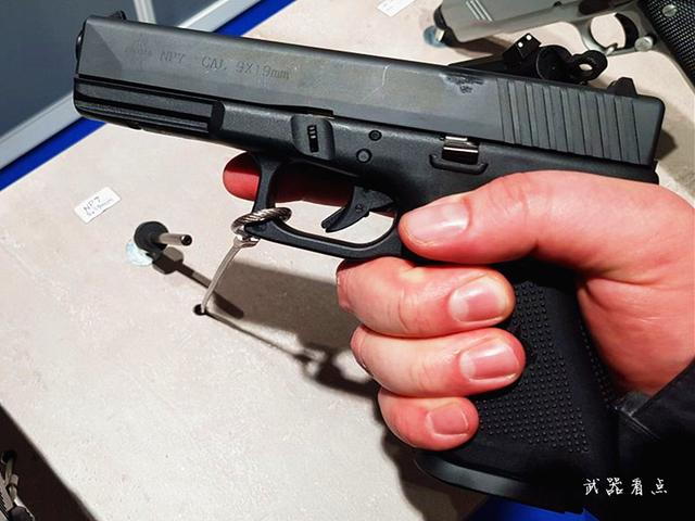 军事丨国产NP7型自动手枪，高性价比有望获得，广大客户的青睐
