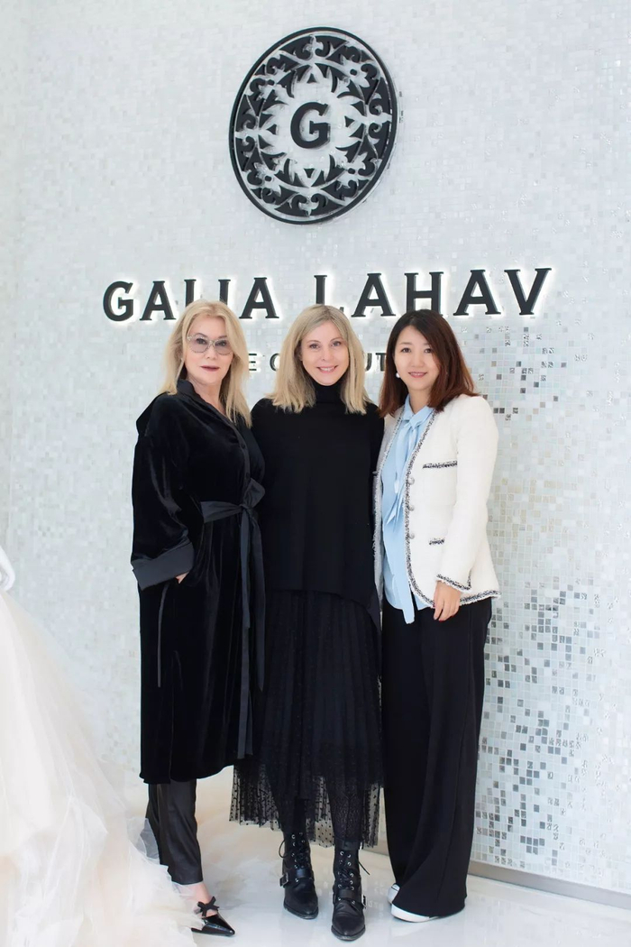 独家 ：吉娜结婚时为什么美出天际？Galia Lahav 带来所有的答案