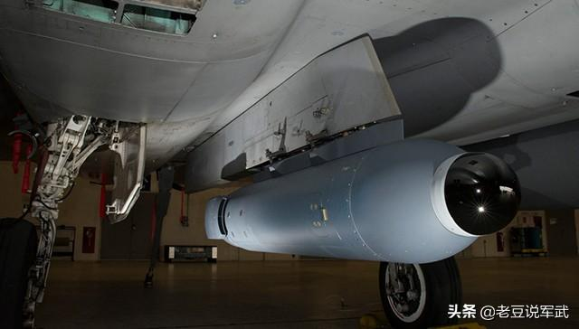 F/A-18E/F推出Block III型，美国海军舰载战斗机将走向何方？|美国海军|战斗机_新浪新闻