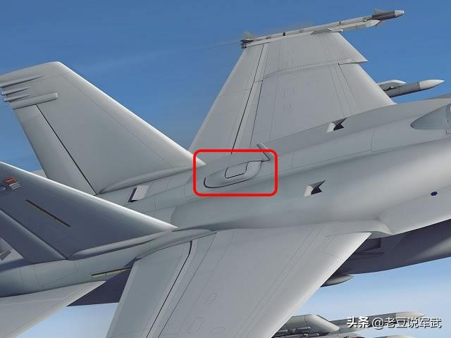 F/A-18E/F推出Block III型，美国海军舰载战斗机将走向何方？|美国海军|战斗机_新浪新闻