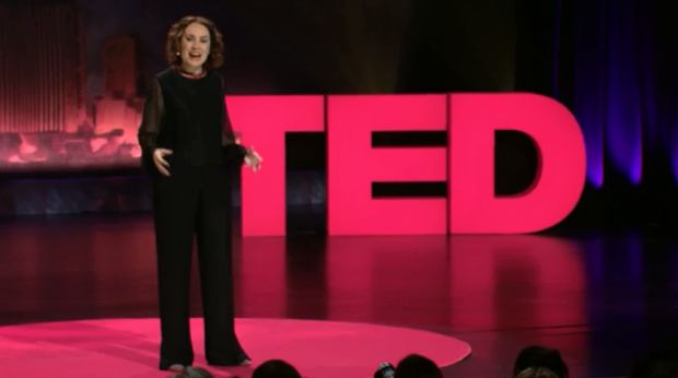 TED演讲：都2020年了，跟自己和解吧。