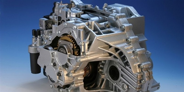 因双离合变速箱缺陷 福特回购上万辆福克斯 单车最高15万_手机新浪网