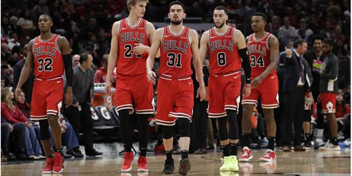 【大家来找茬】第10期答案：5处不同 4楼吧友Sdott最快答对_手机新浪网