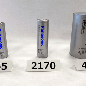 8家电芯企业的8款21700电芯，了解21700电芯与18650电芯的渊源_手机新浪网