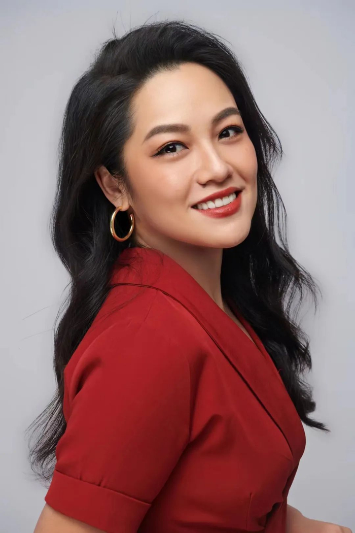 总台人物｜李菁菁：《菁菁乐道》和她的300万+海外“朋友圈”_手机新浪网