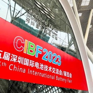 盟维科技亮相CIBF2023 张跃钢教授畅谈锂金属电池产业蓝图_手机新浪网