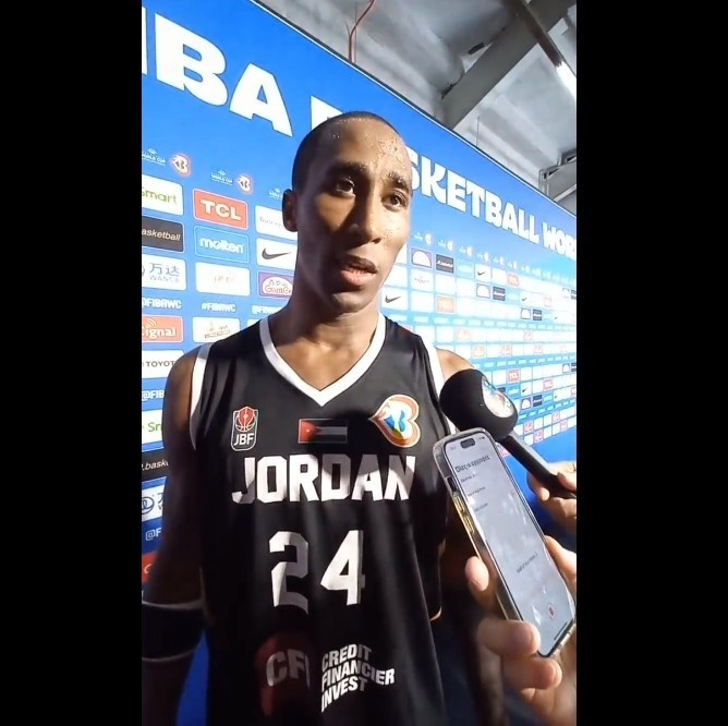 杰弗森：与科比相提并论感觉就像做梦 我这辈子都在听他的故事_手机新浪网