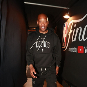 留下了？凯记：查尔斯-李离开后 卡塞尔等助教的职位都升了一级_手机新浪网