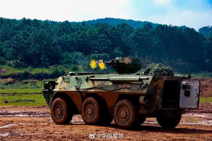 锁定、打击 高清9图解锁练兵场最帅战车 战车 实弹射击 陆军 新浪军事 新浪网
