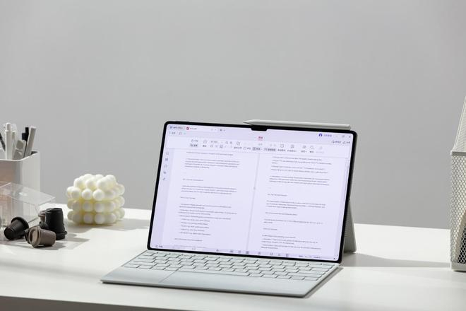 华为擎云C9亮相2025数博会：商用平板电脑迈向PC专业生产力时代|OLED|华为|生产力_新浪新闻