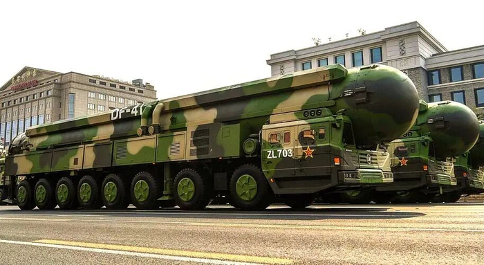 东风61，到底是什么神兵利器？|东风|弹道导弹|神兵_新浪新闻