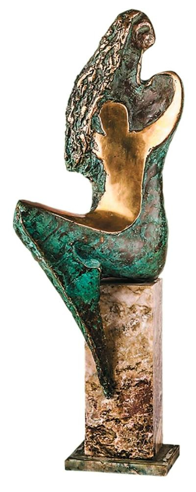 汇聚近120个国家和地区近600件美术作品—— 走进北京双年展，看见缤纷世界（深观察）_新浪新闻