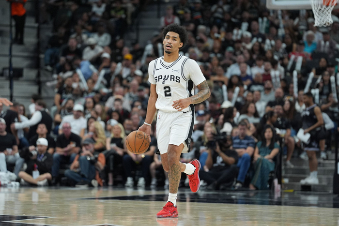 哈珀单节12分 平马刺队史新秀季后赛任意单节得分纪录&由马努保持_新浪竞技风暴_新浪体育_新浪网