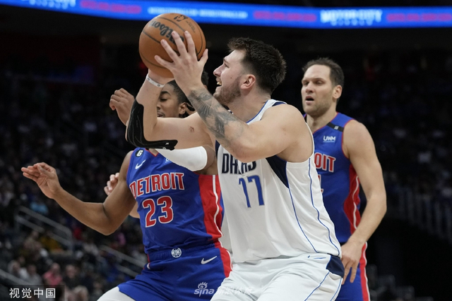 [NBA]独行侠125-131活塞_新浪图片