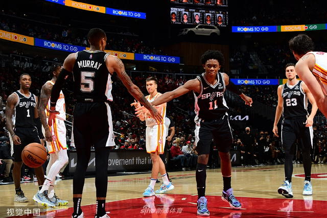 [NBA常规赛]马刺136-121老鹰_新浪图片