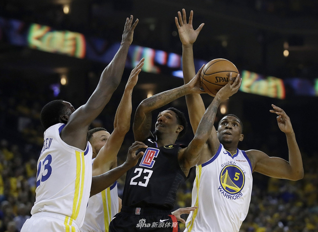 [季后赛]快船104-121勇士_新浪图片