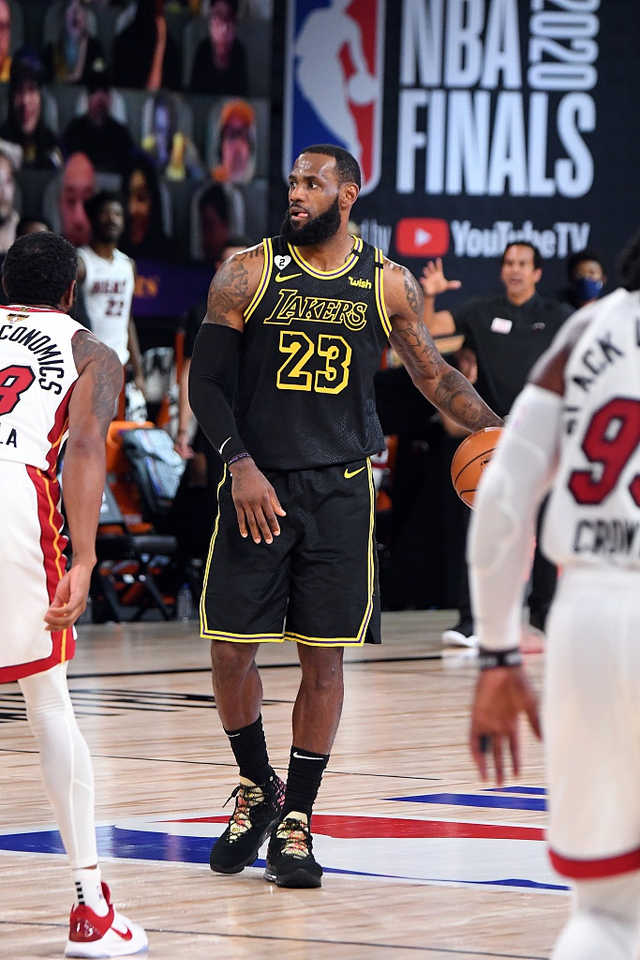 [NBA总决赛]热火114-124湖人_新浪图片