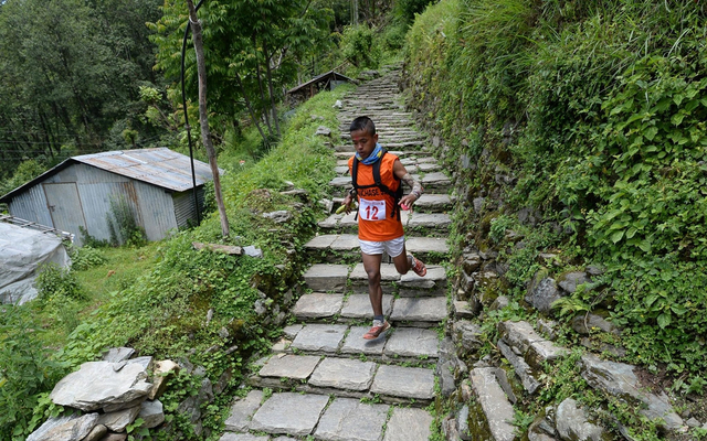 安纳布尔纳峰山地马拉松精彩回顾_新浪图片