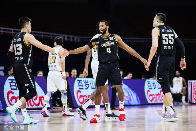 [CBA总决赛G3]广厦73-87辽宁_新浪图片