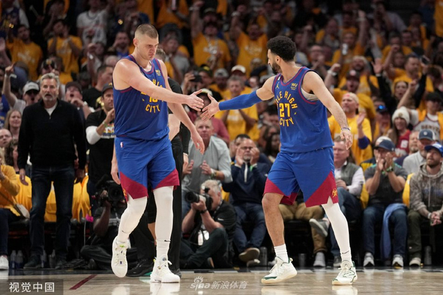 [NBA]掘金104-93热火先下一城 约基奇三双巴特勒13分_新浪图片