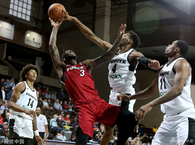 [NBDL]点燃队失利 曾凡博20分钟7分3助攻_新浪图片