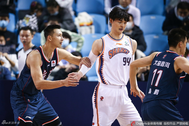 [CBA]广东101-108上海 易建联空砍15+13_新浪图片