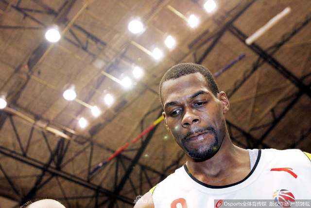 中国篮球考古系：“全能战士”罗德·格里格尔_新浪图片