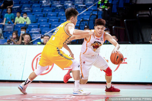 [CBA夏季联赛]深圳马可波罗91：74胜浙江广厦控股_新浪图片
