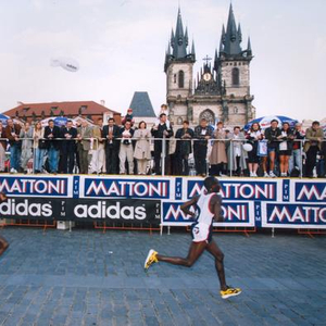 布拉格马拉松历届男女冠军 肯尼亚选手创最佳_手机新浪网