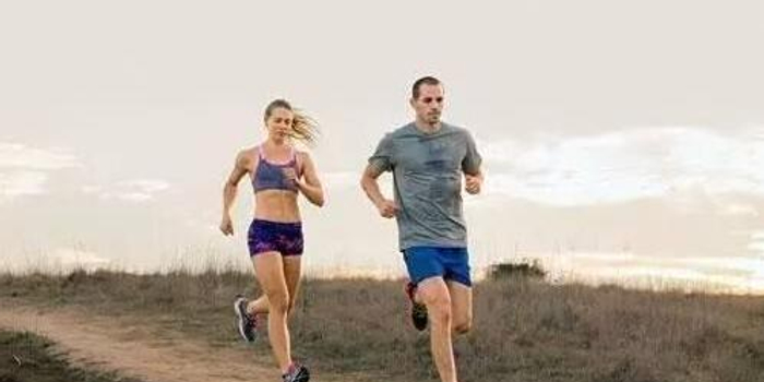 跑步搞不懂步频与步幅 你的配速永远上不去！_手机新浪网