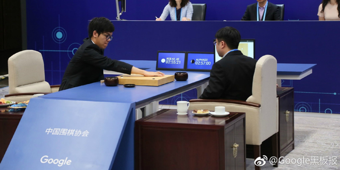 AlphaGo Zero多恐怖？ 自学3天虐李世石版100比0_手机新浪网