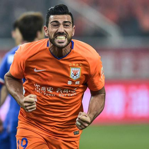 曝鲁能2年合同续约佩莱 1500万欧年薪意大利最高_手机新浪网