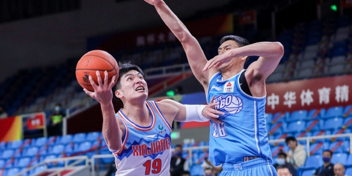 阿不都复出新疆胜宁波 艾孜麦提17+11齐麟15分_手机新浪网