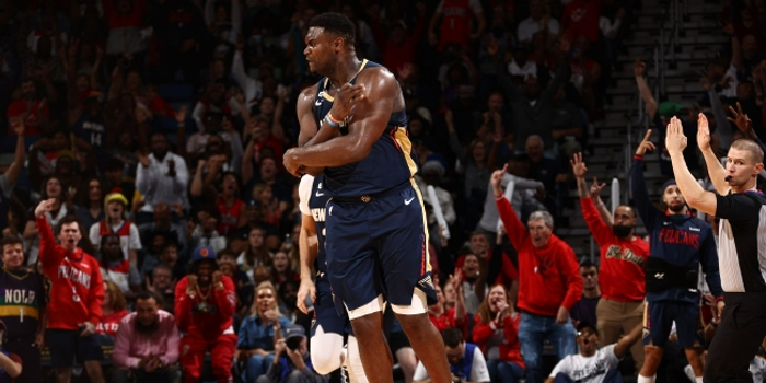 锡安场均轰下30+9+5率队7连胜 命中率高达67%_手机新浪网