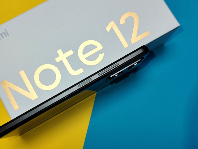 首发210W神仙秒充！Redmi Note 12探索版图赏_新浪图片