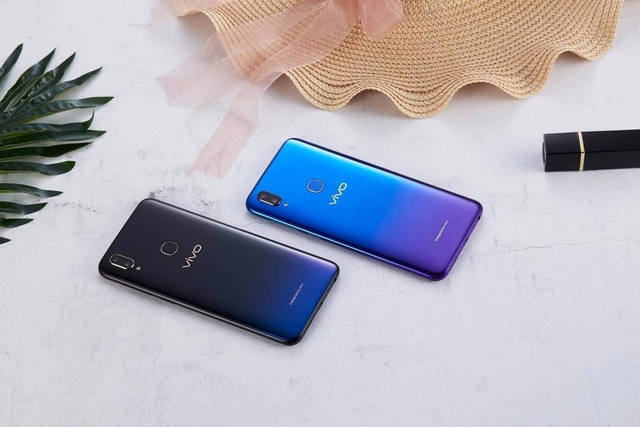 为年轻人打造的高颜值潮机 vivo Z3i标准版图赏_新浪图片