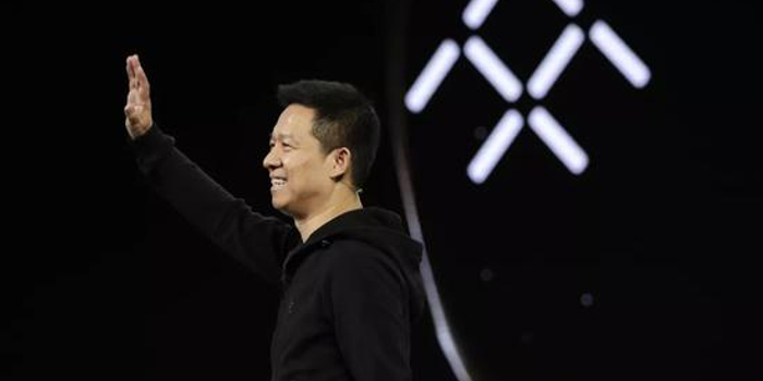 贾跃亭为还债卸任CEO，毕福康接替 FF将走向何方？_手机新浪网
