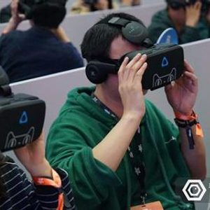 中国成世界第二大VR市场，2016年VR头显出货约30万_手机新浪网