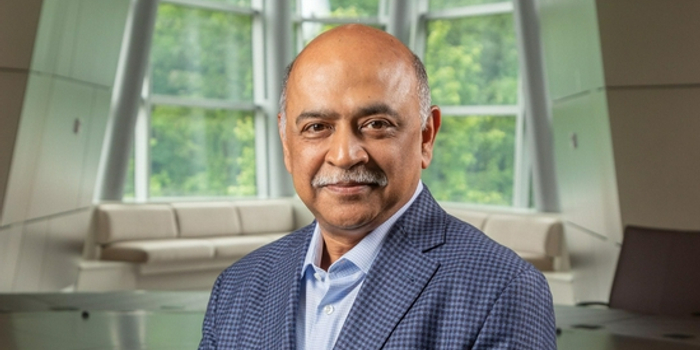 IBM二季度财报超预期，百年巨人股价仍受总裁卸任影响_手机新浪网