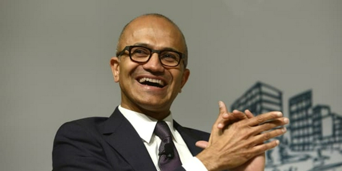 微软CEO谈科技公司垄断：微软站在历史正确的一边_手机新浪网