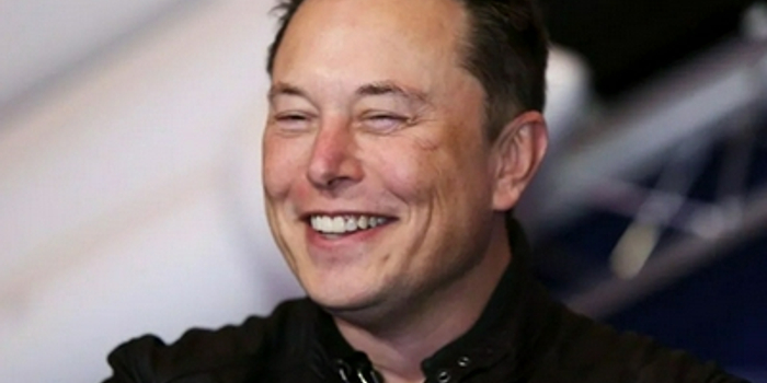 特斯拉CEO财富爆表！身价相当于比尔盖茨和巴菲特总和_手机新浪网