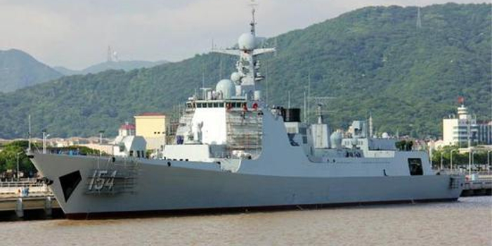 美女晒出新舰帽 不知不觉中国已造了12艘052D舰(图)_手机新浪网