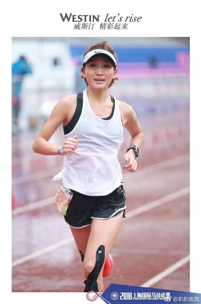 业余一姐来了！她们是中国各省马拉松跑得最快的女跑者_手机新浪网