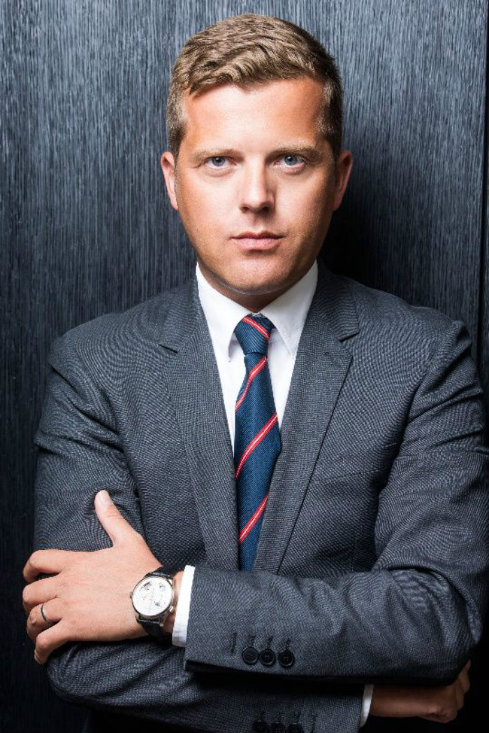 SIHH｜如果将时间的艺术具象化，大概就是积家的样子_手机新浪网