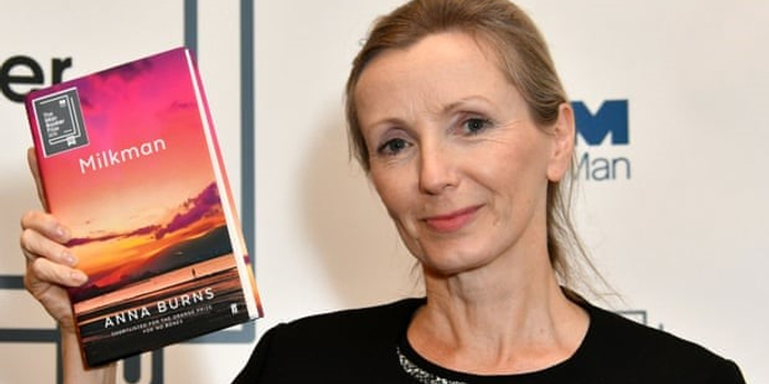 布克奖得主安娜·伯恩斯凭《送奶工》获全美书评人协会奖_手机新浪网