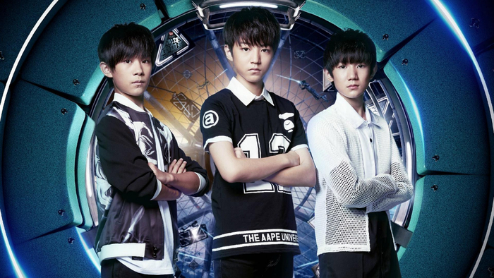 TFBOYS代言阿凡题广告POSE被赞新颖_手机新浪网