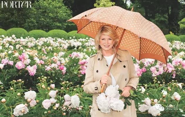 她做过香奈儿模特也坐过牢，却最终因为会做家务，成了全球闻名的女富豪！