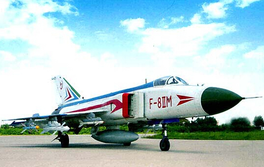 中国自研战机，却在美国禁运清单中，背后原因催生歼20_手机新浪网