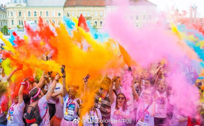沪跑团X汰渍约跑9 月24日上海TheColorRun，刷爆最炫街头风！|洗衣|汰渍|上海_新浪新闻